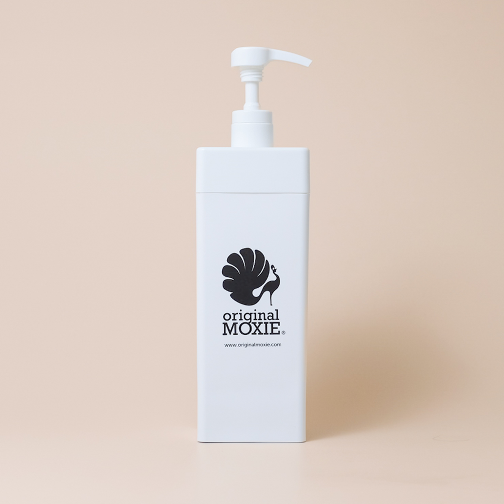 Sustainable Packaging | Refillable Capsule | Original Moxie®